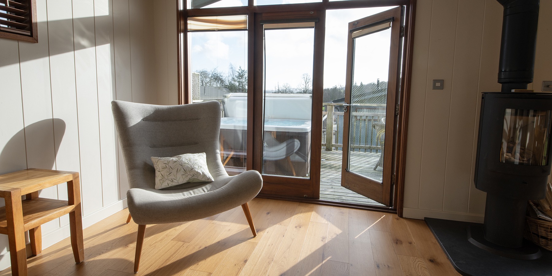 Luxury two bedroom lodge - Tangle Wood - Lakes Lodges