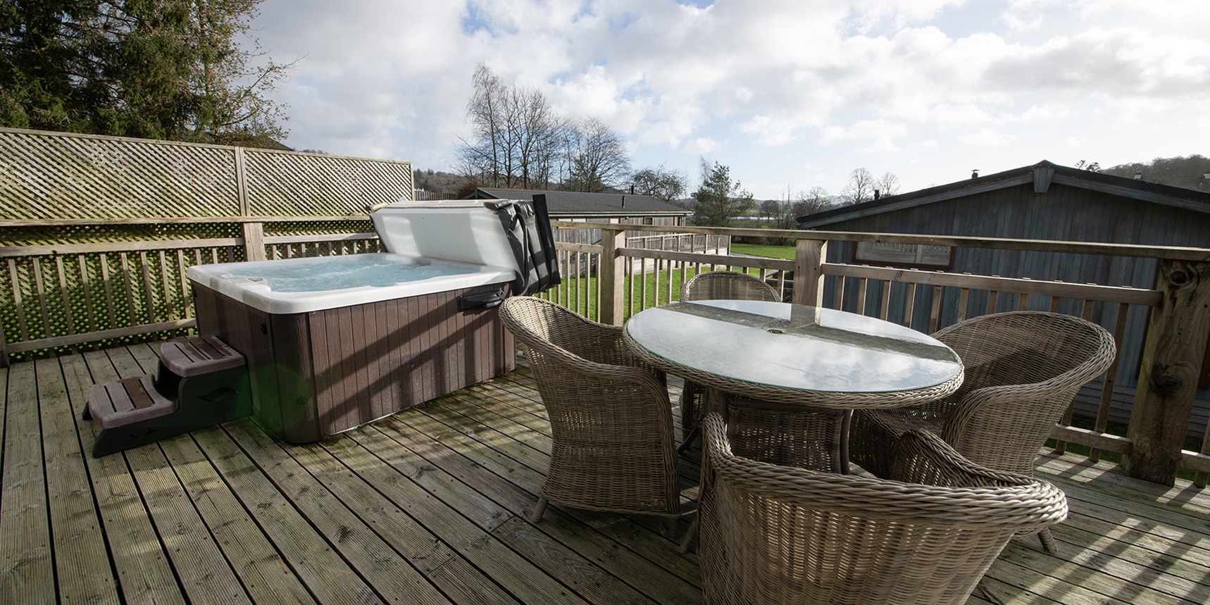 Luxury two bedroom lodge - Tangle Wood - Lakes Lodges